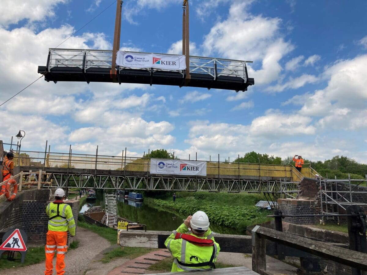 RESTORATION OF HISTORIC CHESHIRE CANAL FOOTBRIDGE WINS ENGINEERING ...