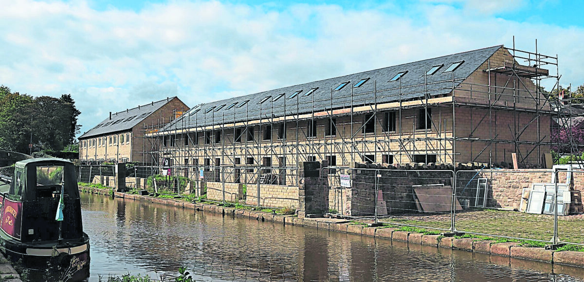 The ‘good, bad, and getting better’ bits around Marple | Towpath Talk