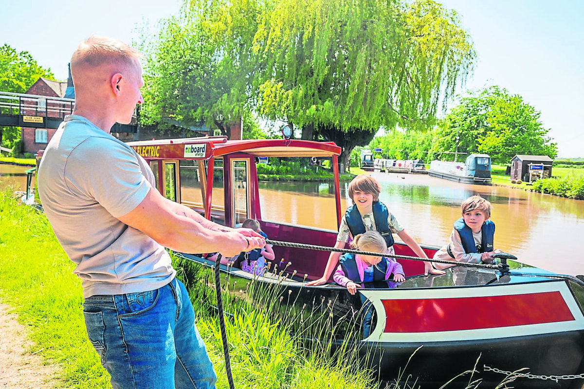 ABC BOAT HIRE: New electric day boat | Towpath Talk