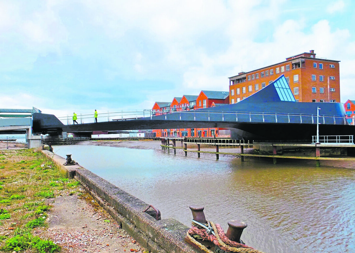 REOPENED: Scale Lane footbridge | Towpath Talk